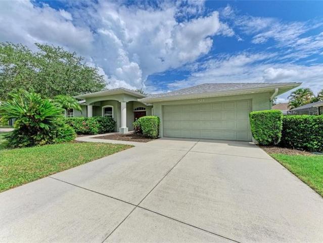 523 Oak Bay Dr, Osprey, FL 34229