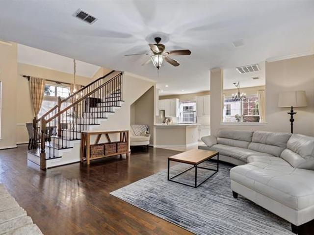 523 Loxley Drive