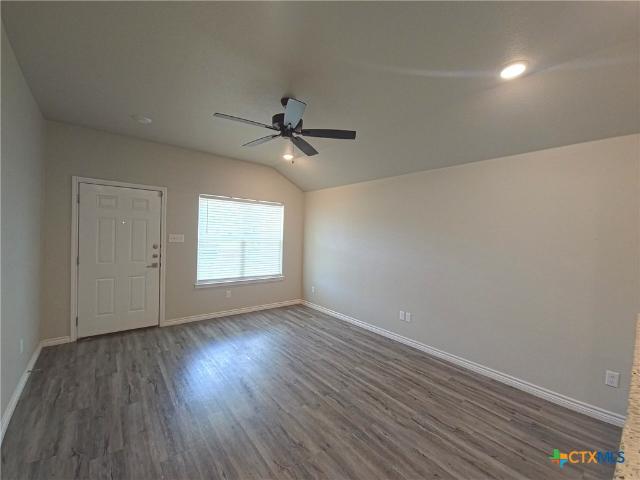 523 Lost Trail A
