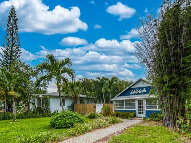 523 N K St, Lake Worth Beach, FL 33460