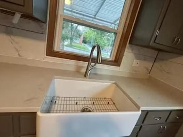 523 North 90th Street 523 N 90th St