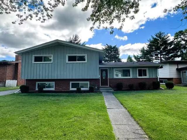 523 S 7th St, West Dundee, IL 60118 MLS 12130964