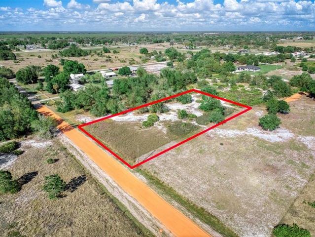 523 S Dickey Rd, Avon Park, FL 33825