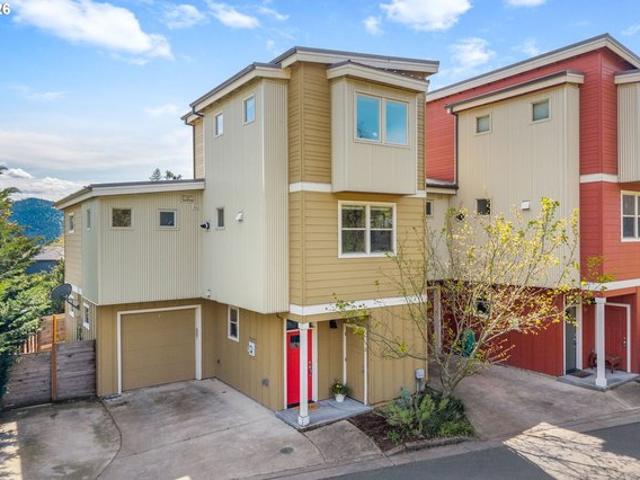523 SE Upper Wyers, White Salmon, WA 98672
