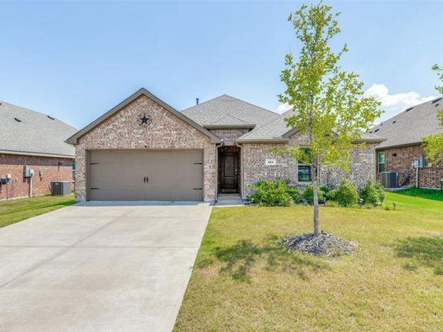523 Summit Pass Ln, Princeton, TX 75407