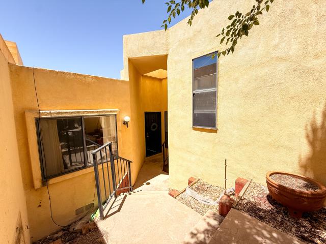 523 Pinon Creek Road SE