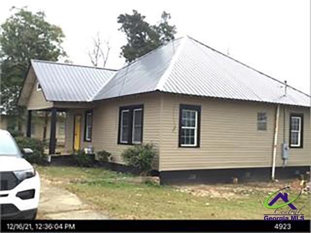 523 W Pine St, Vienna, GA 31092