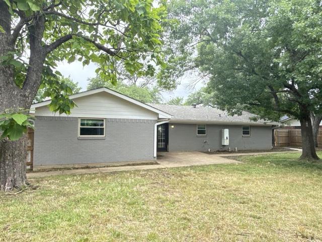 523 Wynne Road
