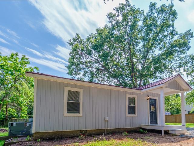 523 Terrell Road