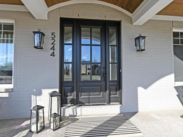 5244 Sycamore View Drive