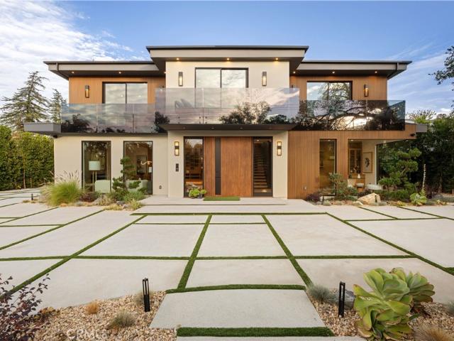 5244 Tampa Ave, Tarzana, CA 91356 | MLS #SR26075 | Compass
