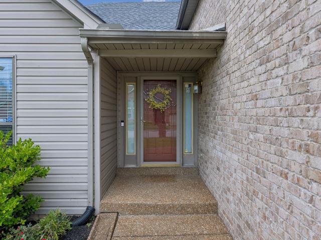 5245 Catspaw Dr