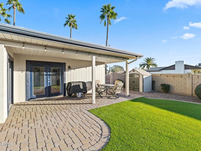 5245 E Acoma Drive