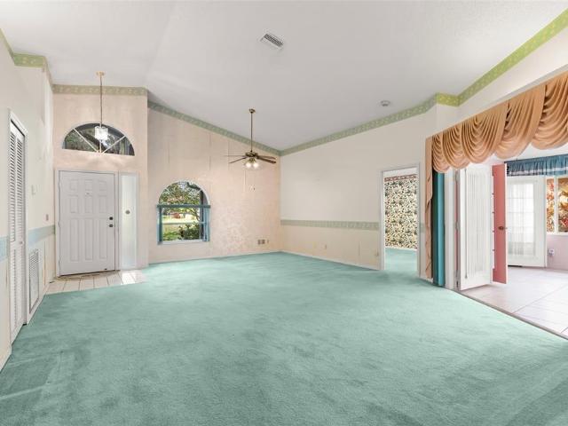 5245 Venice Way NE, St. Petersburg, FL 33703 | MLS #TB8477
