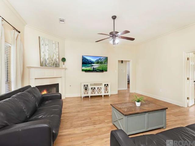 5246 Stones River Ave