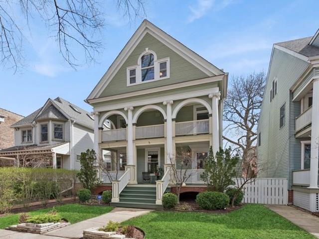 5247 N Magnolia Ave, Chicago, IL 60640