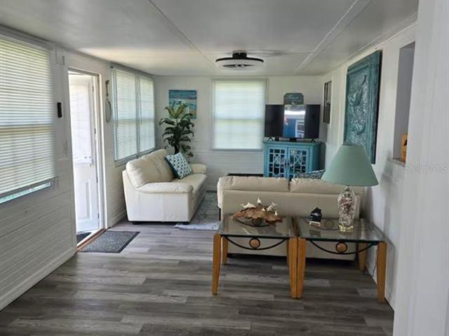 5247 Alpaca Dr, Weeki Wachee, FL 34607 | MLS #P4938