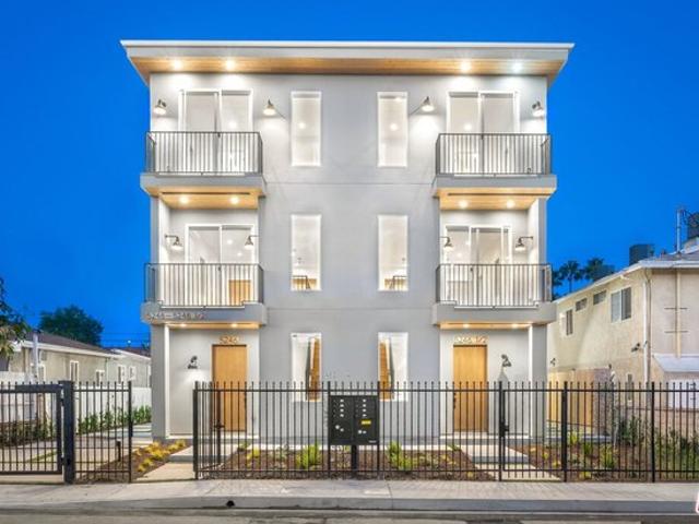 5248 Auckland Ave, North Hollywood, CA 91601