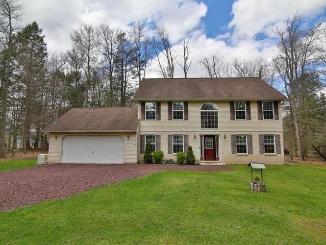 5249 Beechwood Rd, Tobyhanna Twp, PA 18610