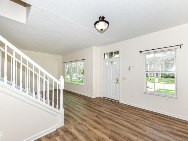5249 Hickory Lake Dr, Indianapolis, IN 46235 | MLS #22095 | Compass