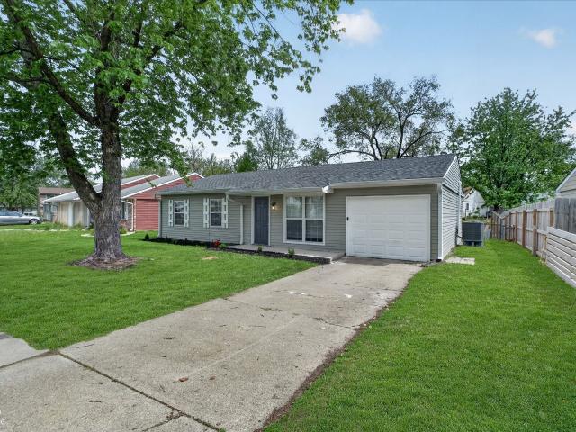 5249 Straw Hat Dr, Indianapolis, IN 46237 | MLS #22096 | Compass