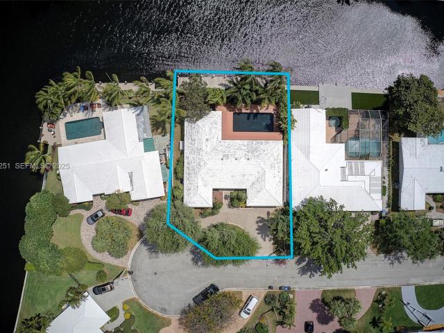 5240 NE 29th Ave, Fort Lauderdale, FL 33308 | MLS #A11873 | Compass