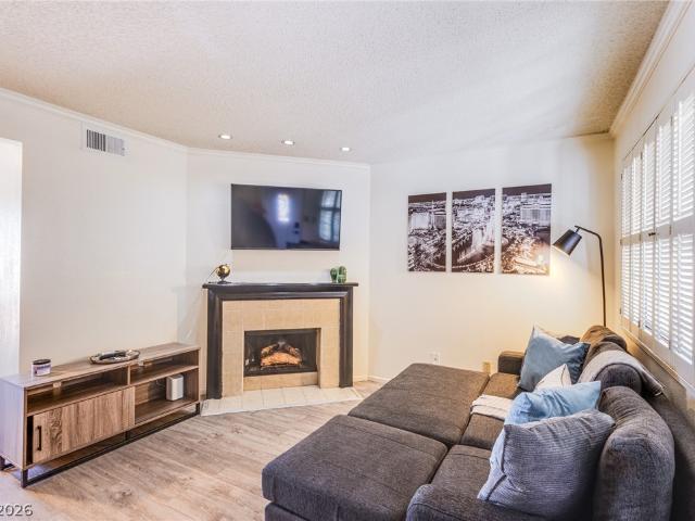 5240 Janfred Court 1