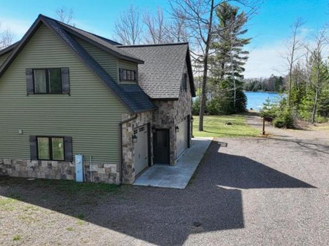 5241 McIlvain Rd, Manitowish Waters, WI 54545