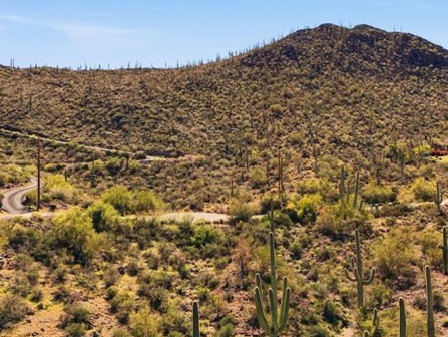 5241 W Crestview Dr, Tucson, AZ 85745