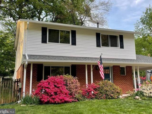 5242 Morley Ct, Fairfax, VA 22032