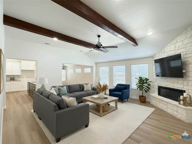5242 Lassen Lane