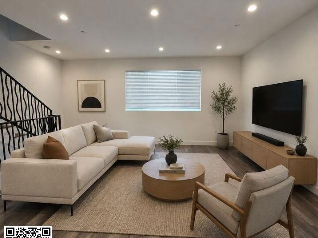 5242 Tilden Avenue 5244