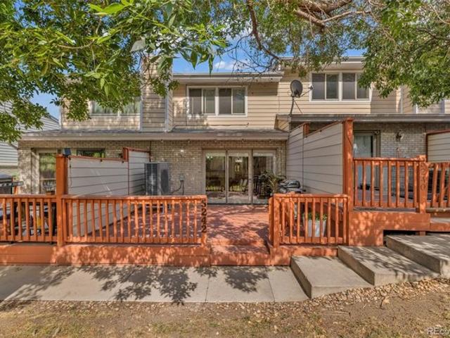 5242 W 68th Ave, Arvada, CO 80003