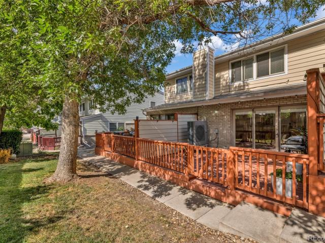 5242 W 68th Avenue