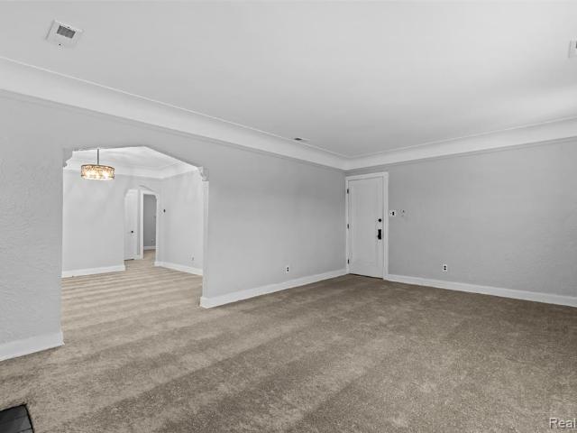 5243 Devonshire Road