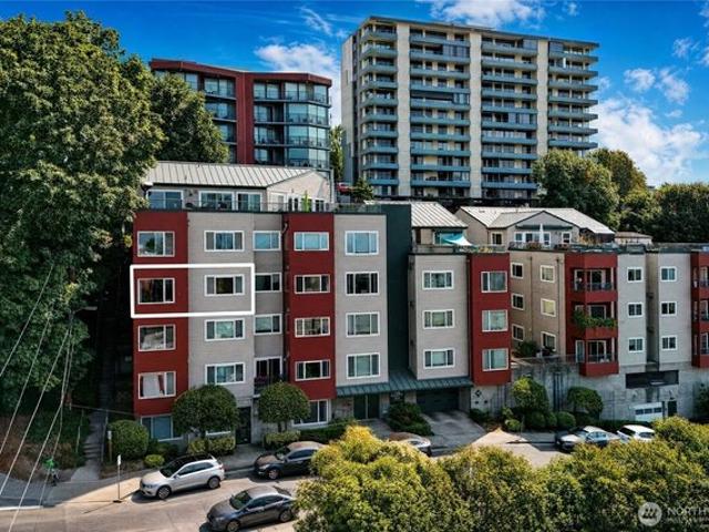 524 6th Ave W Apt 302, Seattle, WA 98119