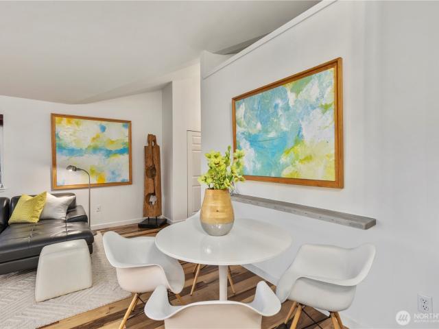 524 6th Avenue W # 407