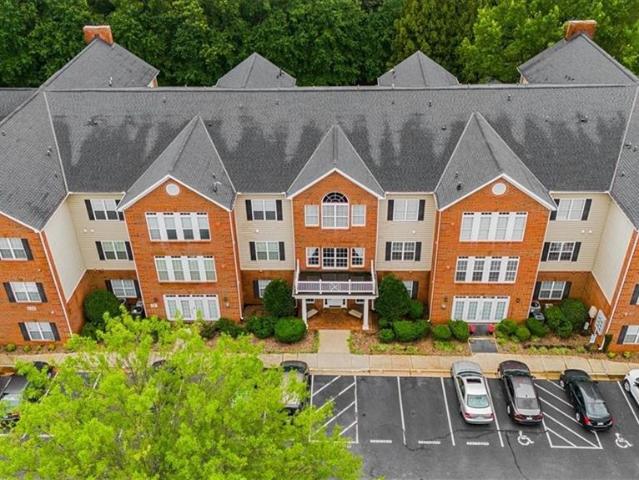 524 College Rd, Unit 306, Greensboro, NC 27410 | MLS #1206 | Compass