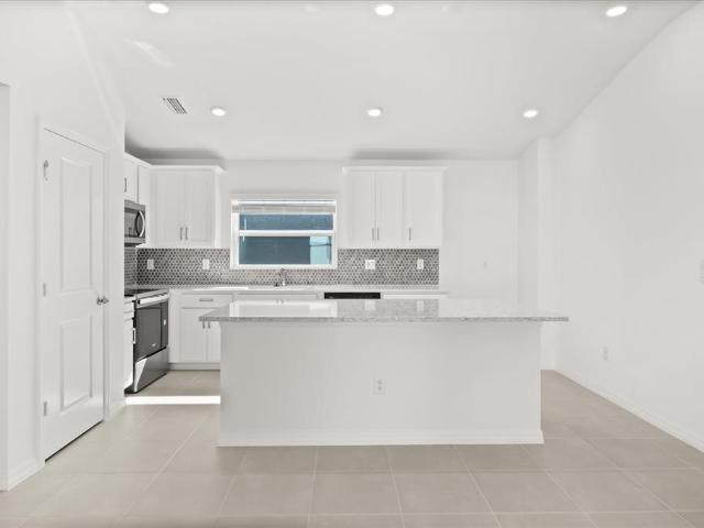 524 Carya Way, Auburndale, FL 33823 | MLS #O6384 | Compass