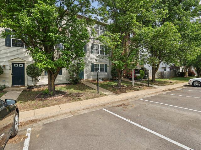 524 Clint Ln, Fredericksburg, VA 22405 | MLS #VAST2048 | Compass