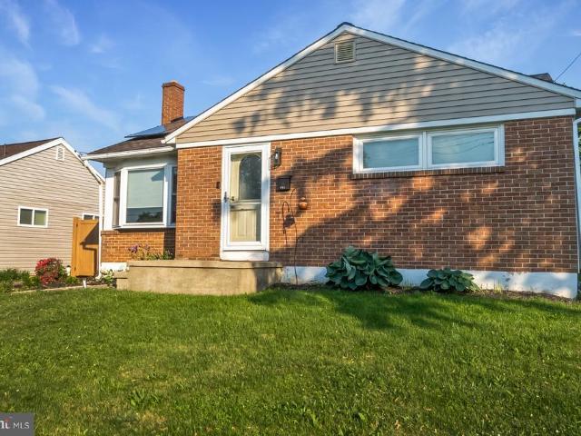 524 Boeing Avenue