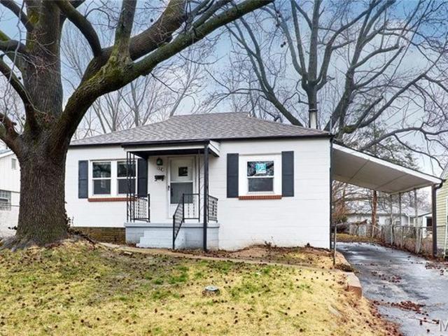 524 Ballman Ave, Saint Louis, MO 63135
