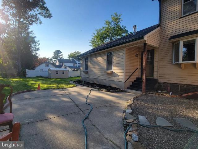 524 Beech Avenue