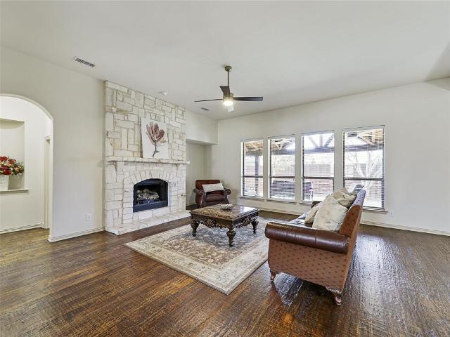 524 Buffalo Bend Court