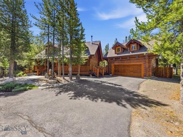 524 Gneiss Ct, West Yellowstone, MT 59758