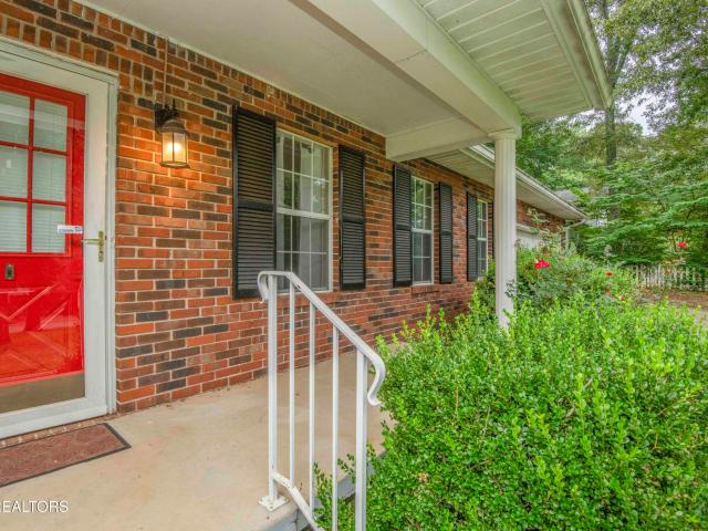 524 Golden Harvest Rd