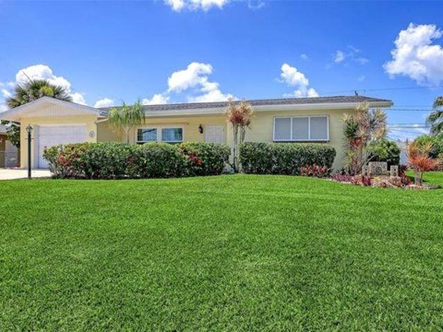 524 Glen Oak Rd, Venice, FL 34293