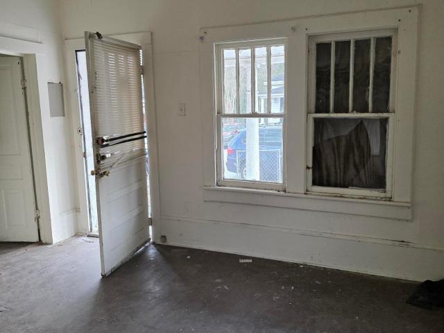 524 Dexter Street