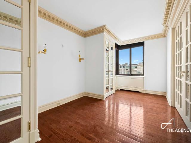 524 E 72ND Street 22D