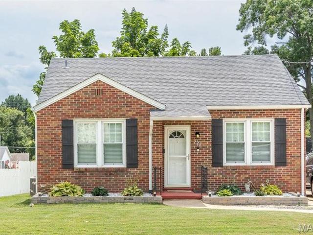 524 E 7th St, Washington, MO 63090